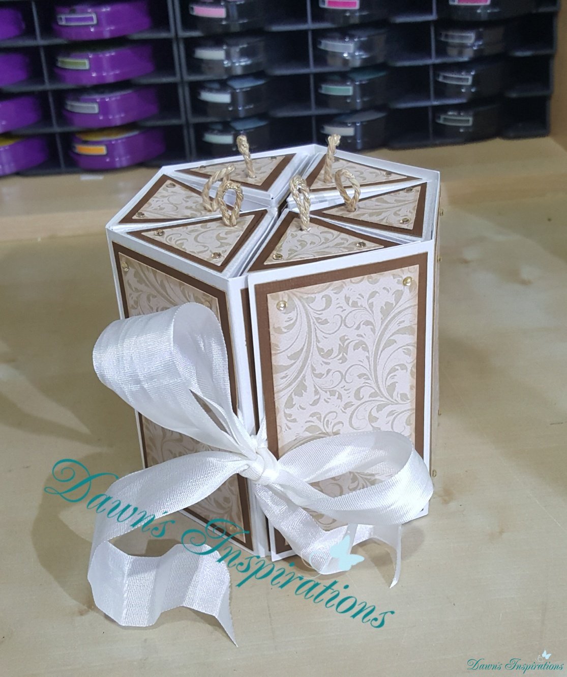Triangle Accordion Roll -Double Sided Box Dies | Dawn's Inspirations